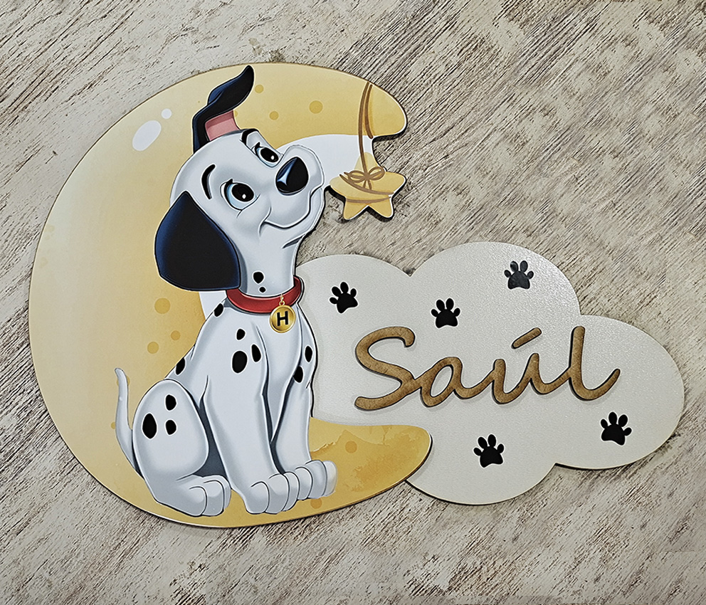 Letrero madera Dálmate Luna – Camaleón Print